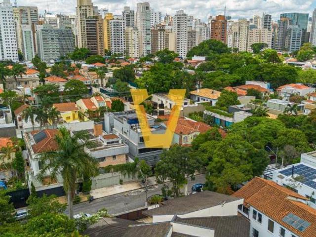Casa para venda em Jardim Paulista com 7 quartos, sendo 7 suítes, 854m²
