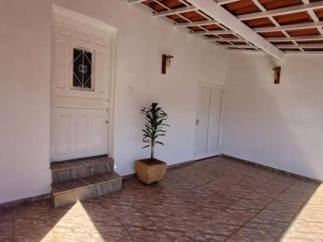 Casa para venda em Jardim Paulista de 160.00m² com 3 Quartos, 2 Suites e 1 Garagem
