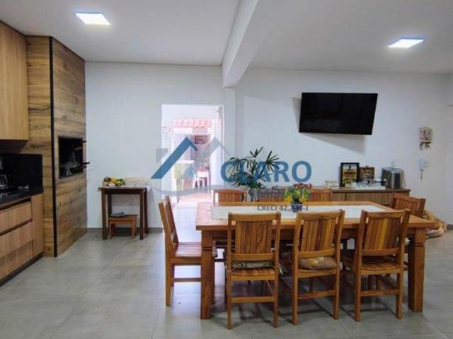 Casa para venda em Jardim Paulista de 190.00m² com 3 Quartos, 3 Suites e 2 Garagens