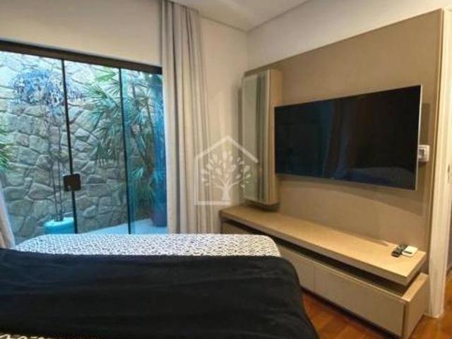 Casa para venda em Jardim Paulista de 264.00m² com 4 Quartos, 1 Suite e 2 Garagens