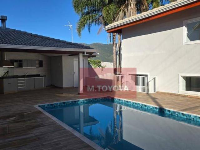 Casa para venda em Jardim Paulista de 373.00m² com 4 Quartos, 2 Suites e 6 Garagens
