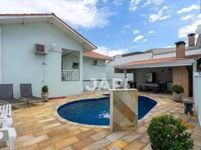 Casa para venda em Jardim Paulista I de 276.00m² com 3 Quartos, 3 Suites e 4 Garagens