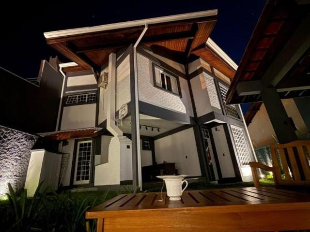 Casa para venda em Jardim Paulista Ii de 239.00m² com 3 Quartos, 1 Suite e 4 Garagens