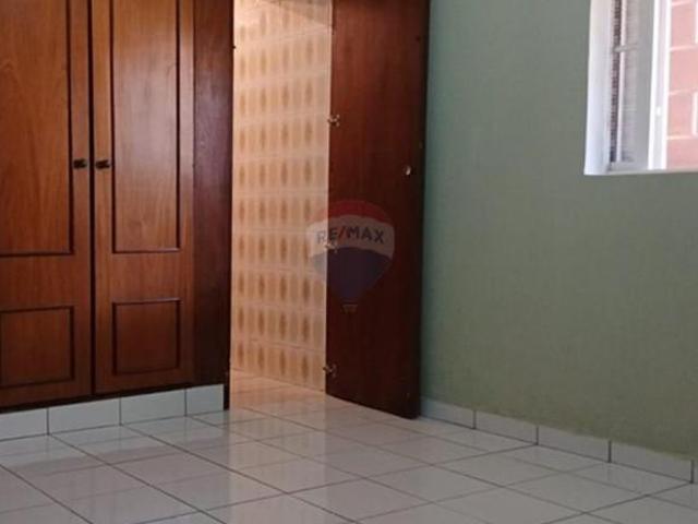 Casa para venda em Jardim Paulistano de 137.00m² com 3 Quartos, 1 Suite e 1 Garagem
