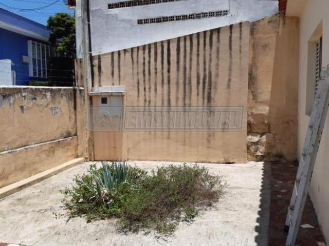 Casa para venda em Jardim Paulistano de 167.00m² com 4 Quartos e 6 Garagens