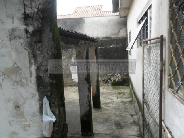 Casa para venda em Jardim Paulistano de 70.00m² com 3 Quartos e 2 Garagens