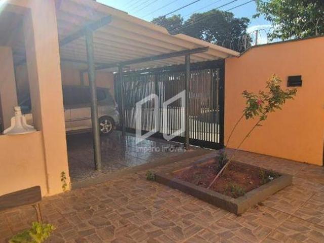 Casa para venda em Jardim Paulistano vila Xavier de 231.00m² com 4 Quartos, 1 Suite e 2 Garagens
