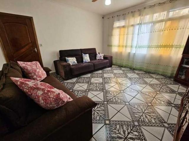 Casa para venda em Jardim Penha de 150.00m² com 3 Quartos e 8 Garagens