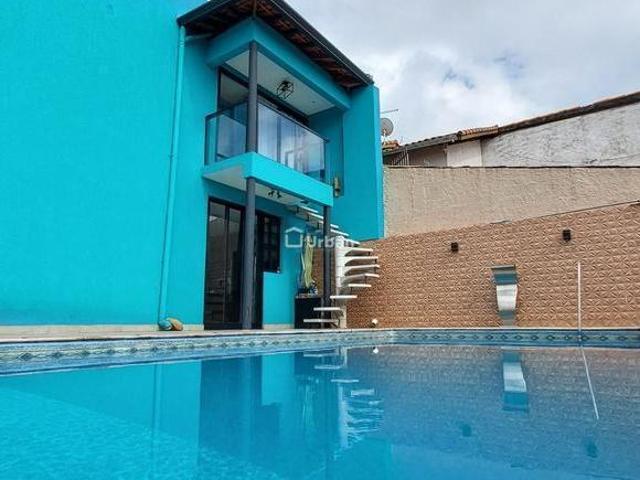 Casa para venda em Jardim Petrópolis de 200.00m² com 3 Quartos, 1 Suite e 2 Garagens