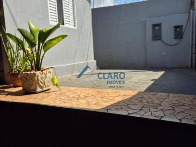 Casa para venda em Jardim Petrópolis de 360.00m² com 3 Quartos e 2 Garagens