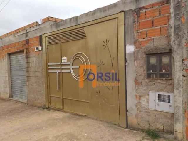 Casa para venda em Jardim Piatã B de 260.00m² com 2 Quartos, 1 Suite e 6 Garagens