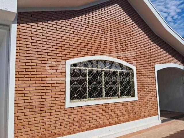 Casa para venda em Jardim Pinheiros vila Xavier de 152.00m² com 3 Quartos e 3 Garagens
