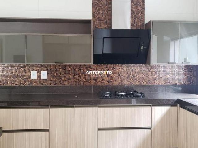 Casa para venda em Jardim Piratininga de 217.00m² com 4 Quartos, 2 Suites e 3 Garagens