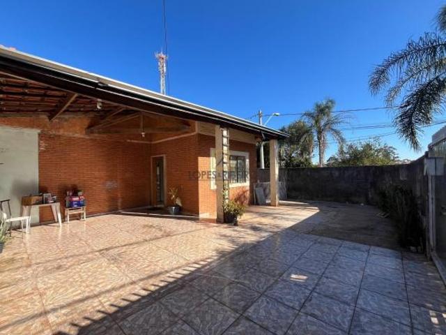 Casa para venda em Jardim Planalto de 153.99m² com 3 Quartos, 1 Suite e 3 Garagens