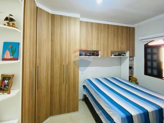 Casa para venda em Jardim Planalto de 170.00m² com 3 Quartos, 2 Suites e 2 Garagens