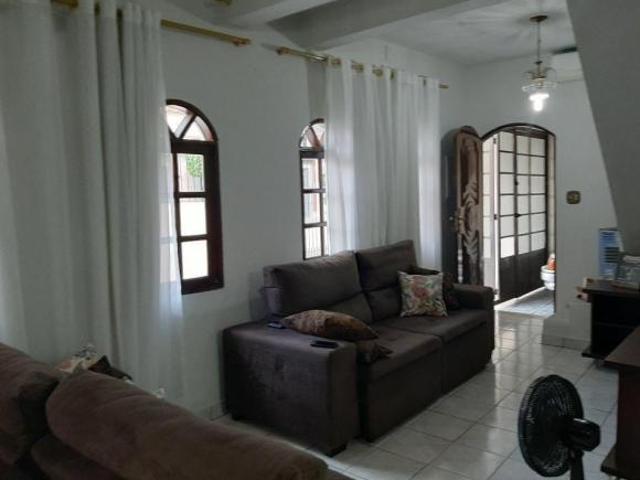 Casa para venda em Jardim Ponte Rasa de 187.00m² com 3 Quartos e 5 Garagens