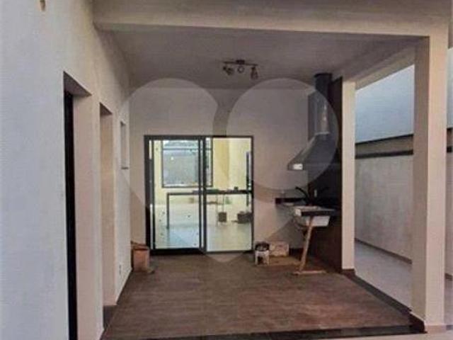 Casa para venda em Jardim Primavera de 150.00m² com 3 Quartos, 1 Suite e 4 Garagens