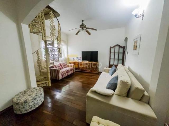 Casa para venda em Jardim Primavera de 164.00m² com 3 Quartos, 1 Suite e 2 Garagens