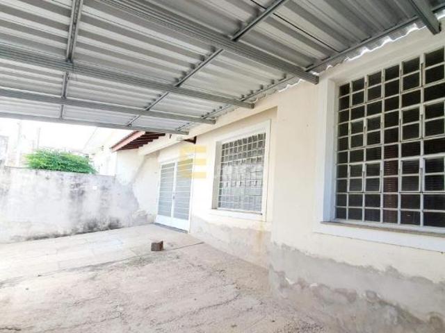 Casa para venda em Jardim Primavera de 165.00m² com 3 Quartos, 1 Suite e 4 Garagens