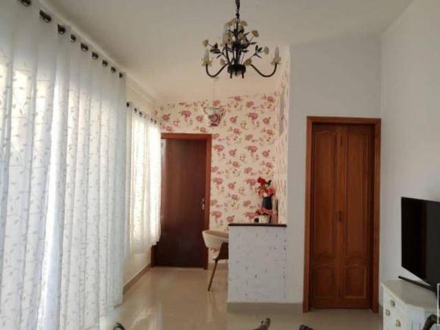 Casa para venda em Jardim Primavera de 184.00m² com 3 Quartos, 1 Suite e 3 Garagens