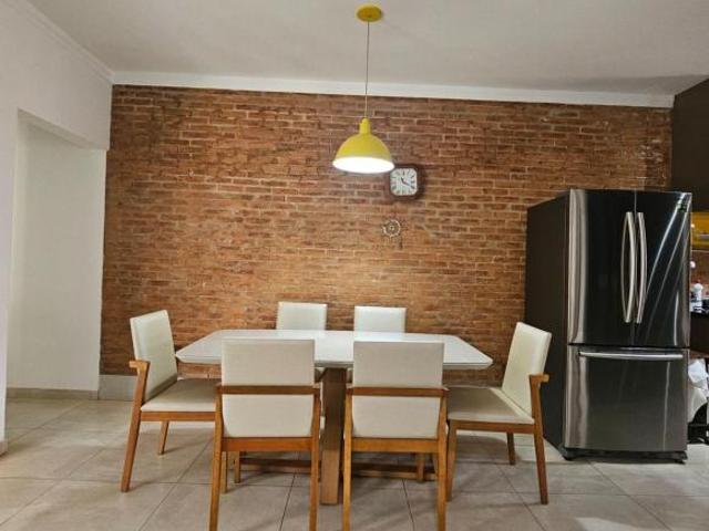 Casa para venda em Jardim Primor de 193.00m² com 4 Quartos, 1 Suite e 2 Garagens