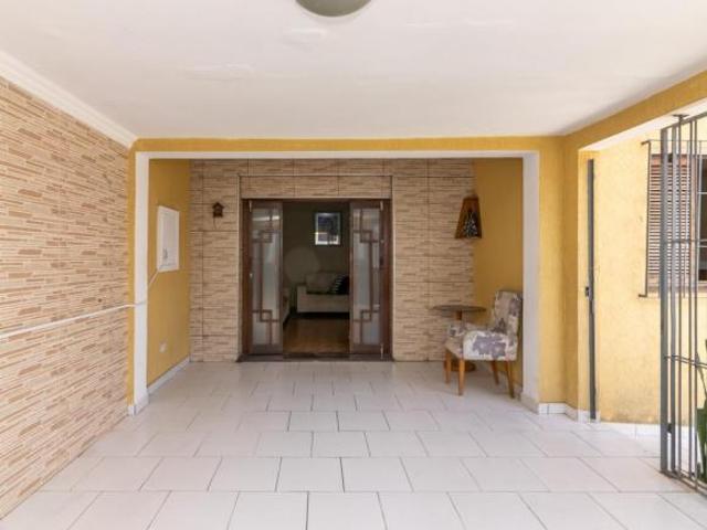 Casa para venda em Jardim Prudência com 3 quartos, sendo 1 suíte, 250m²