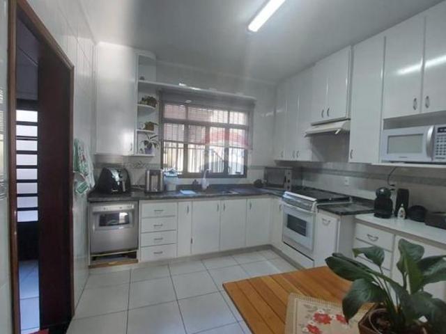 Casa para venda em Jardim Quintas Das Videiras de 202.00m² com 3 Quartos, 2 Suites e 2 Garagens