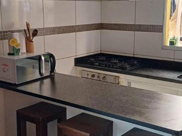 Casa para venda em Jardim Rancho Alegre de 155.00m² com 3 Quartos, 1 Suite e 4 Garagens