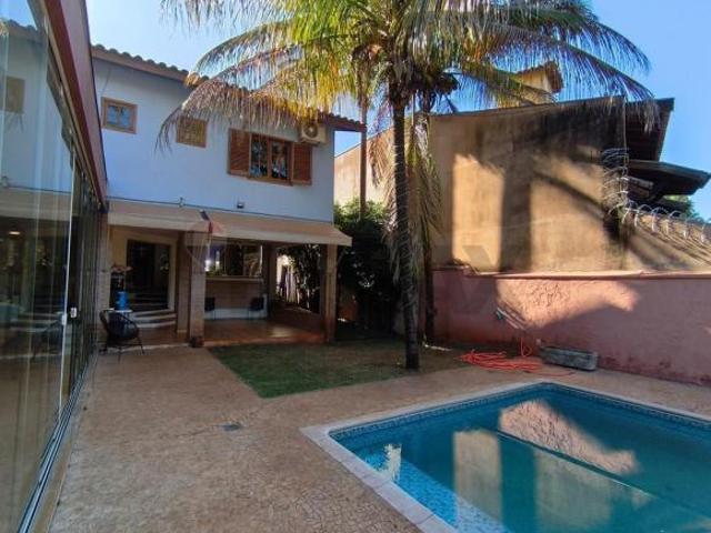 Casa para venda em Jardim Recreio de 205.00m² com 3 Quartos, 3 Suites e 2 Garagens