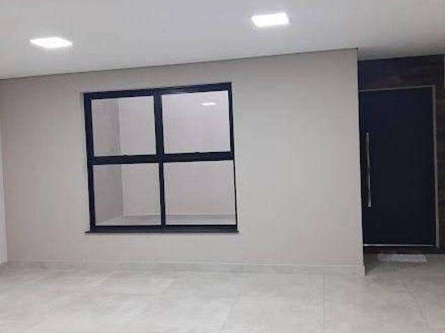 Casa para venda em Jardim Regente de 101.00m² com 3 Quartos e 1 Suite