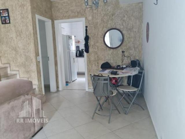 Casa para venda em Jardim Regina Alice de 96.00m² com 3 Quartos, 1 Suite e 2 Garagens