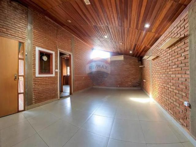 Casa para venda em Jardim Residencial Altos Da Santa Rita de 135.00m² com 1 Quarto, 1 Suite e 2 Gara
