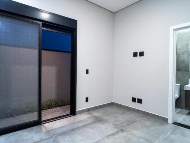 Casa para venda em Jardim Residencial Chácara Ondina de 212.00m² com 3 Quartos, 3 Suites e 2 Garagen