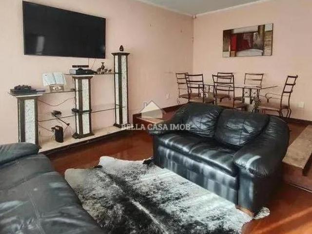 Casa para venda em Jardim Residencial Deolinda Guerra de 275.00m² com 3 Quartos, 1 Suite e 3 Garagen