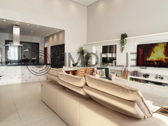 Casa para venda em Jardim Residencial Dona Lucilla em Indaiatuba São Paulo de 300.00m² com 3 Quartos, 1 Suíte e 4 Garagens