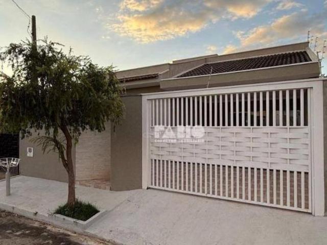 Casa para venda em Jardim Residencial Etemp de 110.00m² com 2 Quartos, 1 Suite e 2 Garagens