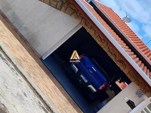 Casa para venda em Jardim Residencial Firenze de 180.00m² com 3 Quartos, 1 Suite e 4 Garagens