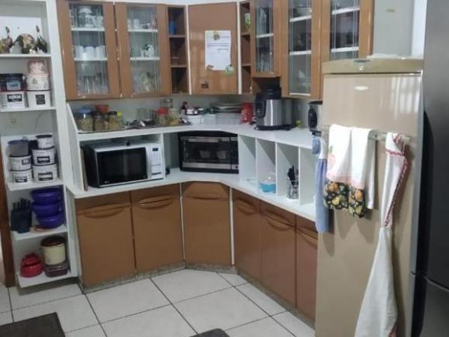 Casa para venda em Jardim Residencial Imperatriz de 200.00m² com 2 Quartos e 2 Garagens