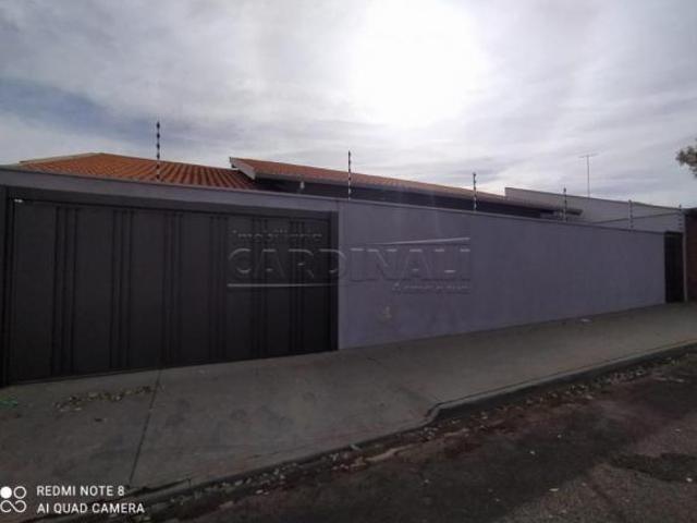 Casa para venda em Jardim Residencial Lupo Ii de 209.00m² com 2 Quartos, 1 Suite e 1 Garagem