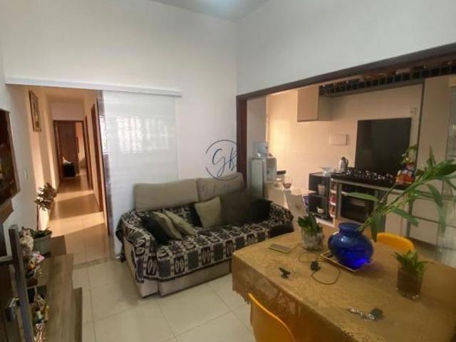 Casa para venda em Jardim Residencial Veneza de 85.00m² com 3 Quartos e 1 Garagem