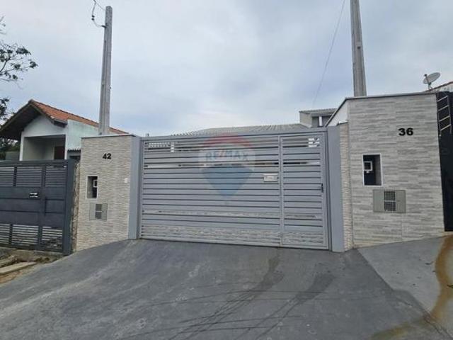 Casa para venda em Jardim Residencial Villa Amato de 98.00m² com 3 Quartos, 1 Suite e 2 Garagens