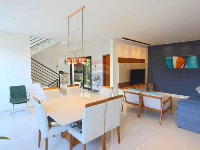 Casa para venda em Jardim Residencial Villa Amato em Sorocaba São Paulo de 261.00m² com 3 Quartos, 1 Suíte e 4 Garagens