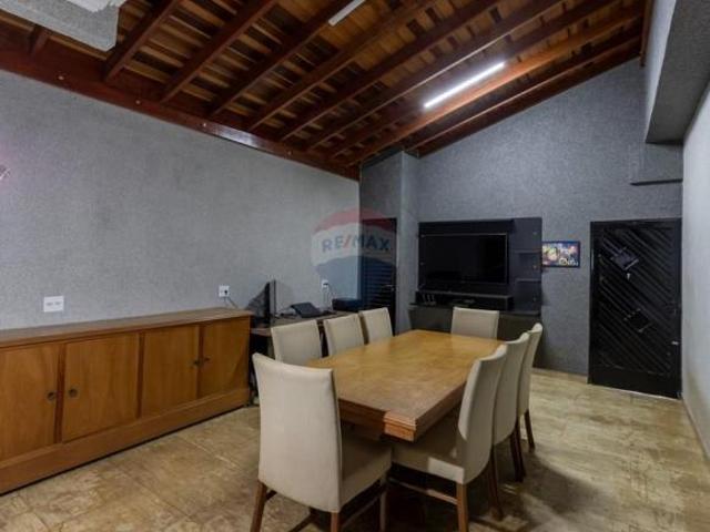 Casa para venda em Jardim Roberto Benedetti de 134.00m² com 2 Quartos, 1 Suite e 2 Garagens
