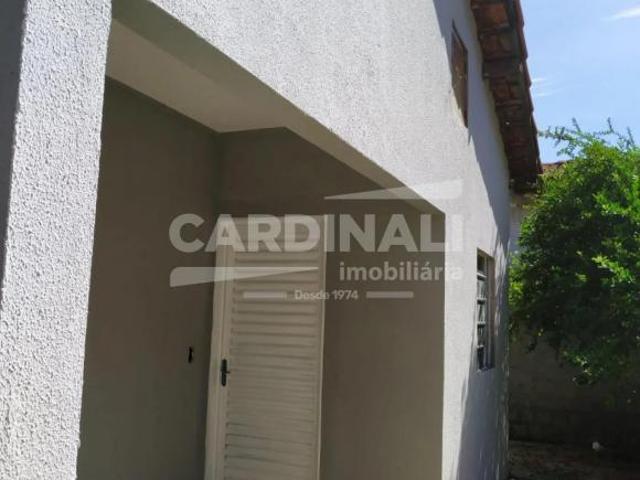 Casa para venda em Jardim Roberto Selmi Dei de 72.00m² com 2 Quartos e 1 Garagem