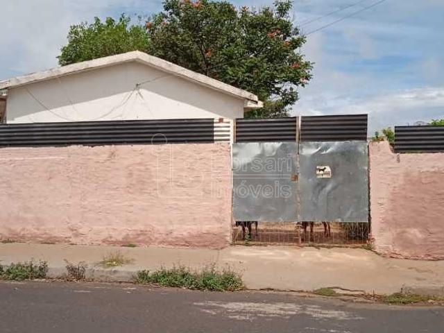 Casa para venda em Jardim Roberto Selmi Dei em Araraquara São Paulo de 89.00m² com 2 Quartos e 3 Garagens