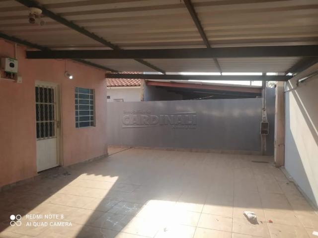 Casa para venda em Jardim Roberto Selmi Dei em Araraquara São Paulo de 135.00m² com 2 Quartos e 3 Garagens
