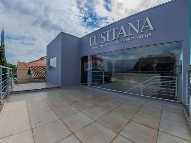 Casa para venda em Jardim Roma de 578.07m² com 3 Quartos, 1 Suite e 4 Garagens