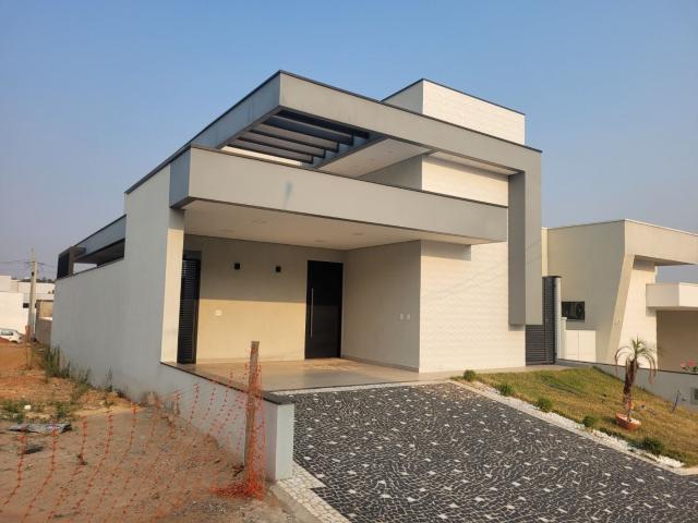Casa para venda em Jardim Rosa Cruz em Mogi Guaçu São Paulo de 127.00m² com 3 Quartos, 1 Suíte e 4 Garagens