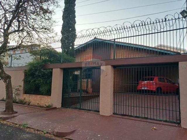 Casa para venda em Jardim Sumaré de 286.00m² com 4 Quartos, 2 Suites e 4 Garagens