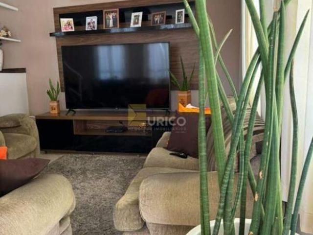 Casa para venda em Jardim São Vicente de 170.00m² com 3 Quartos, 1 Suite e 5 Garagens